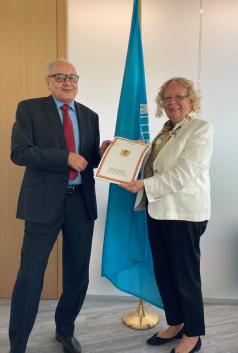 New Permanent Representative of Chad Presents Credentials to the ...